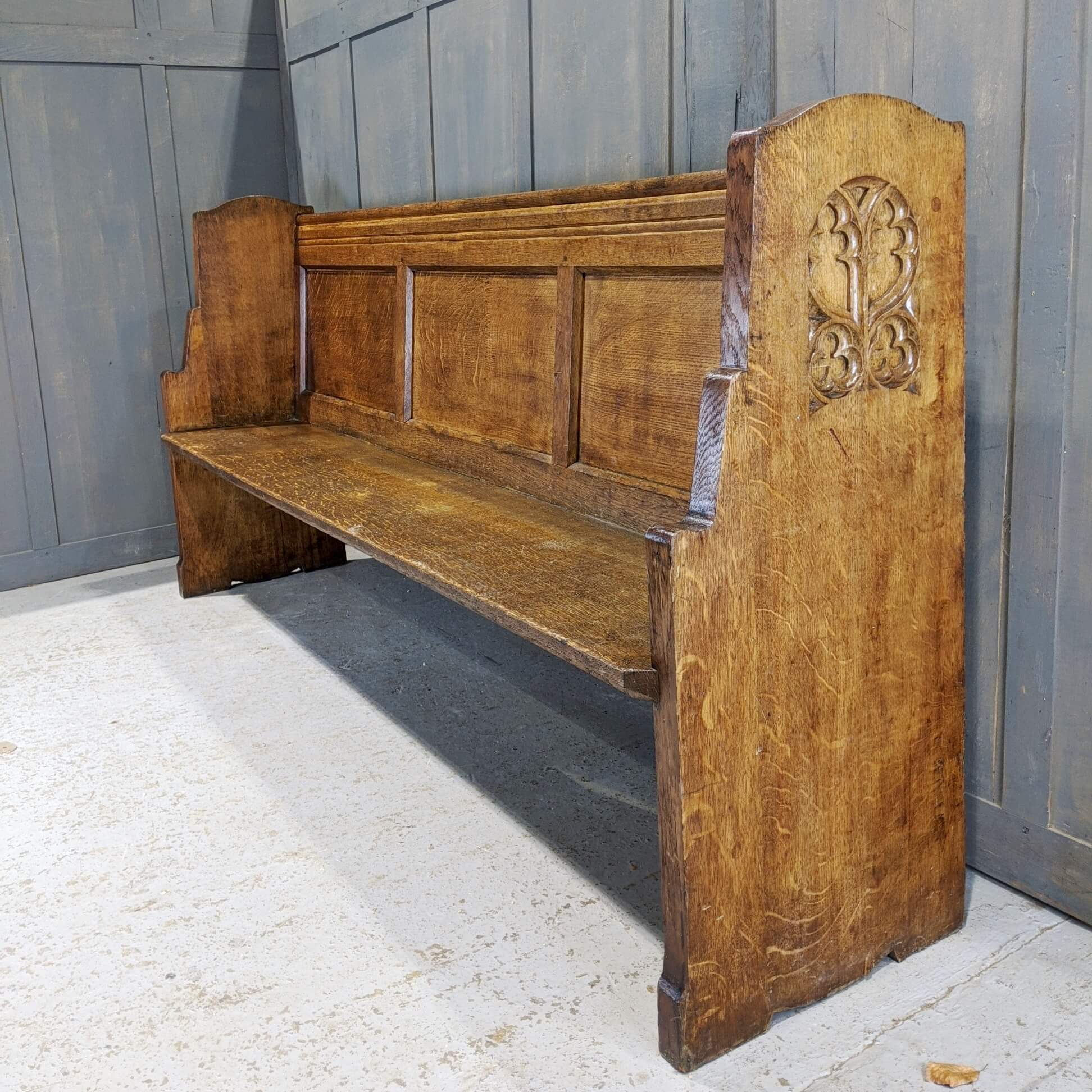 Large Gothic Carved Oak Church Choir Pew from St Matthews Birmingham ...