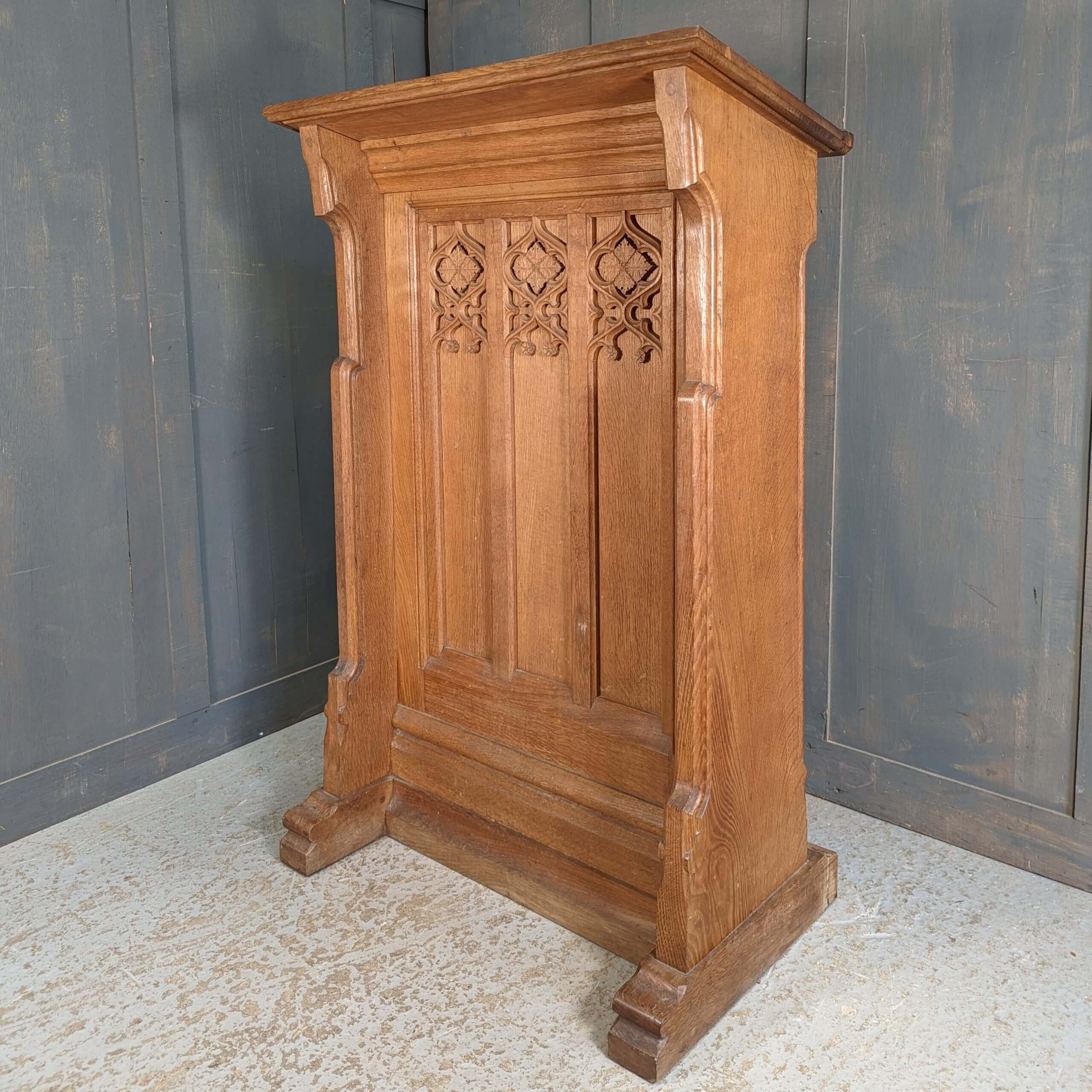 Larger Size Vintage Oak Gothic Church Reading Desk Lectern Ambo from St ...