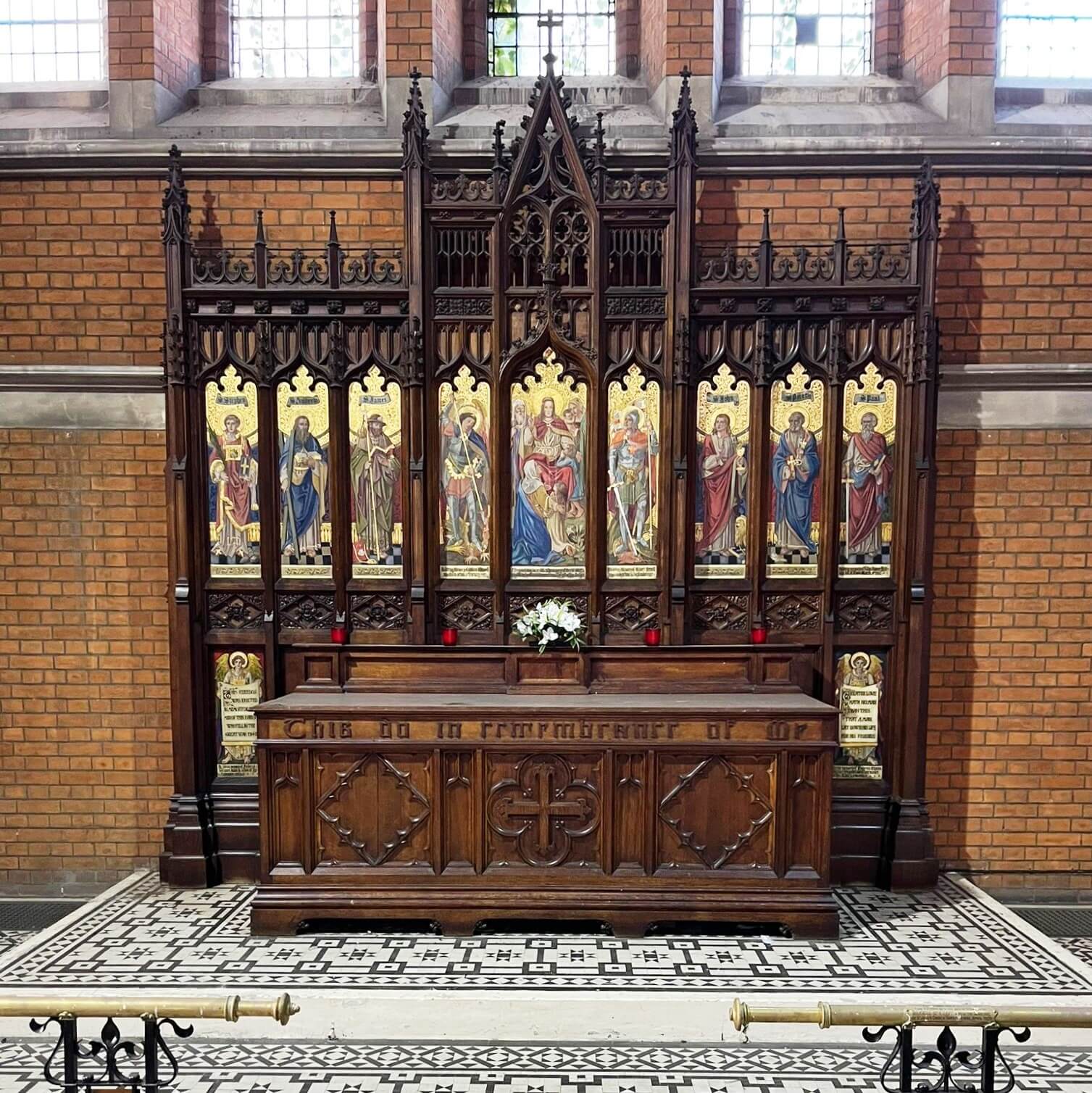 Outstanding Extra Large Late Gothic WW1 Memorial Reredos & Altar (SOLD ...