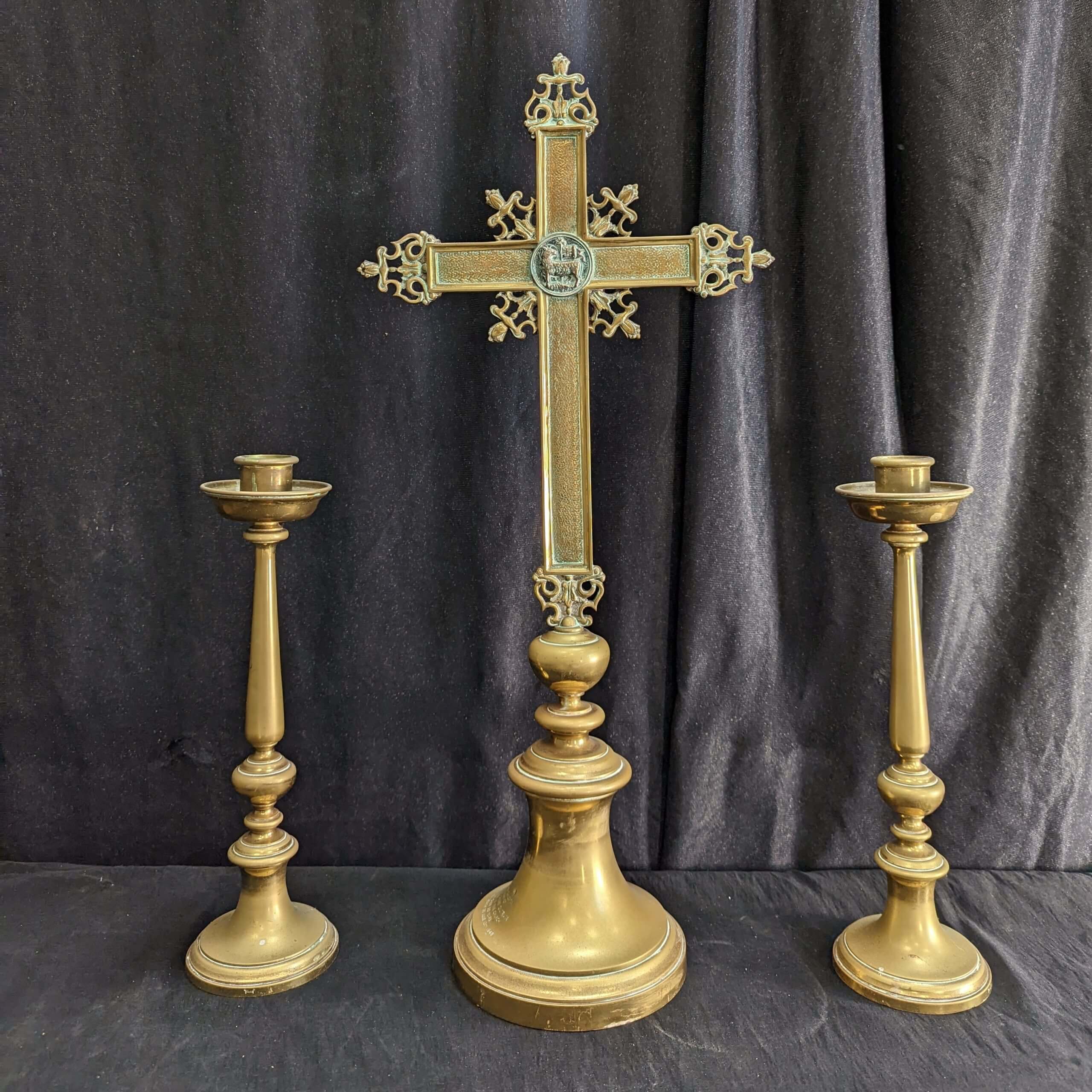 Traditional Ornate Styled Brass Altar Cross with Lamb of God Roundel ...
