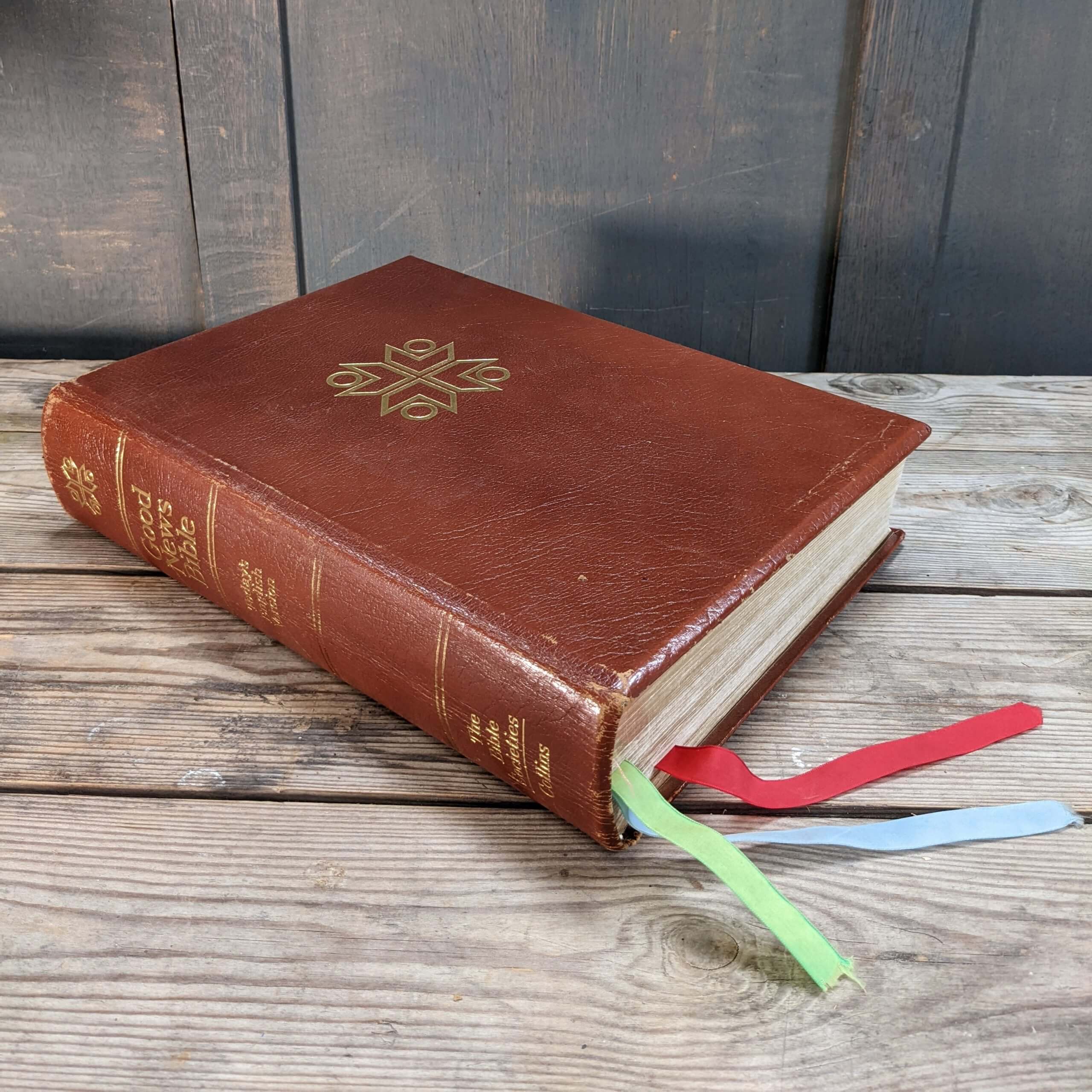 Vintage 1988 Large Brown Leather Bound 'Good News' Church Lectern Bible ...