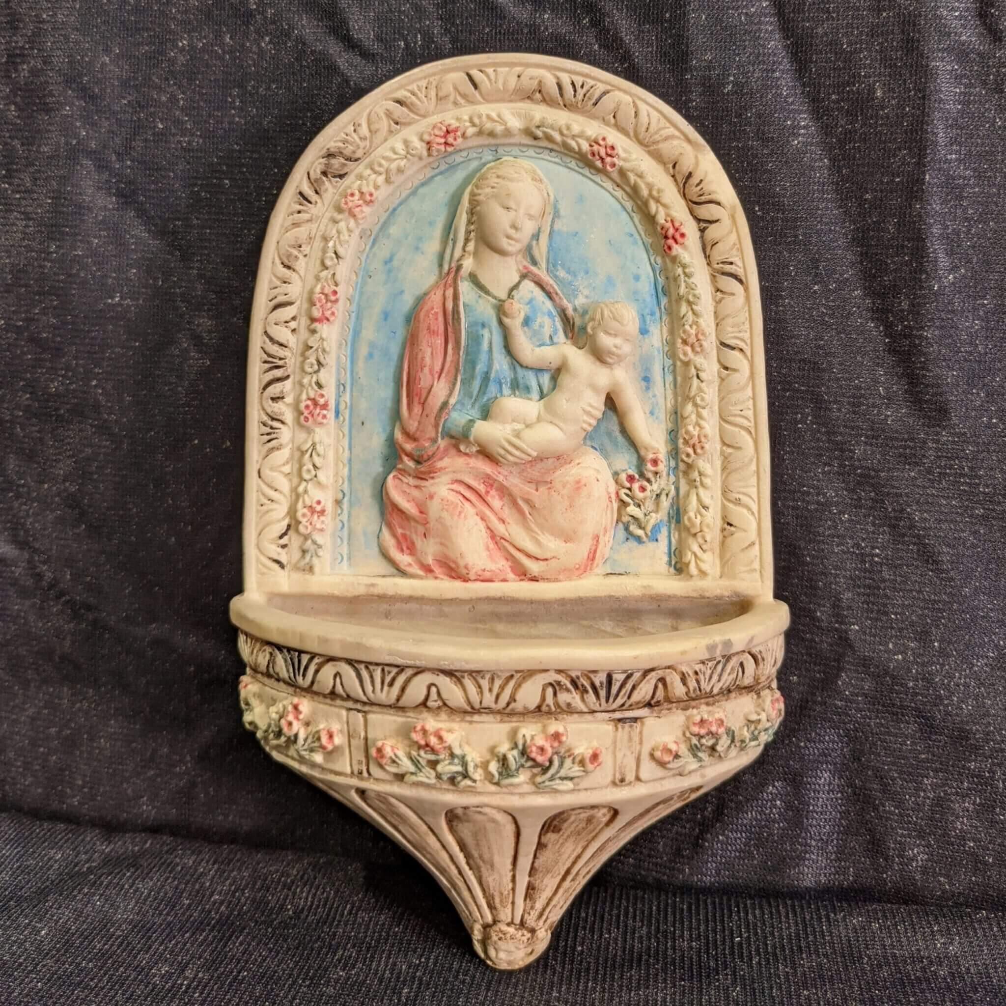 Charming Faux Majolica Della Robbia Style Resin Holy Water Stoop ...