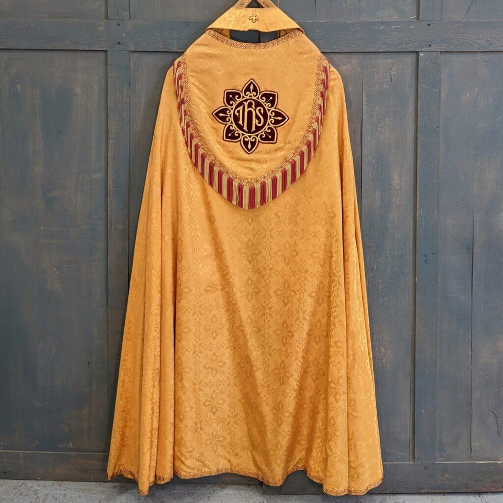 Sunshine Yellow Damask Cope with Thick Burgundy IHS Applique & Fringing ...