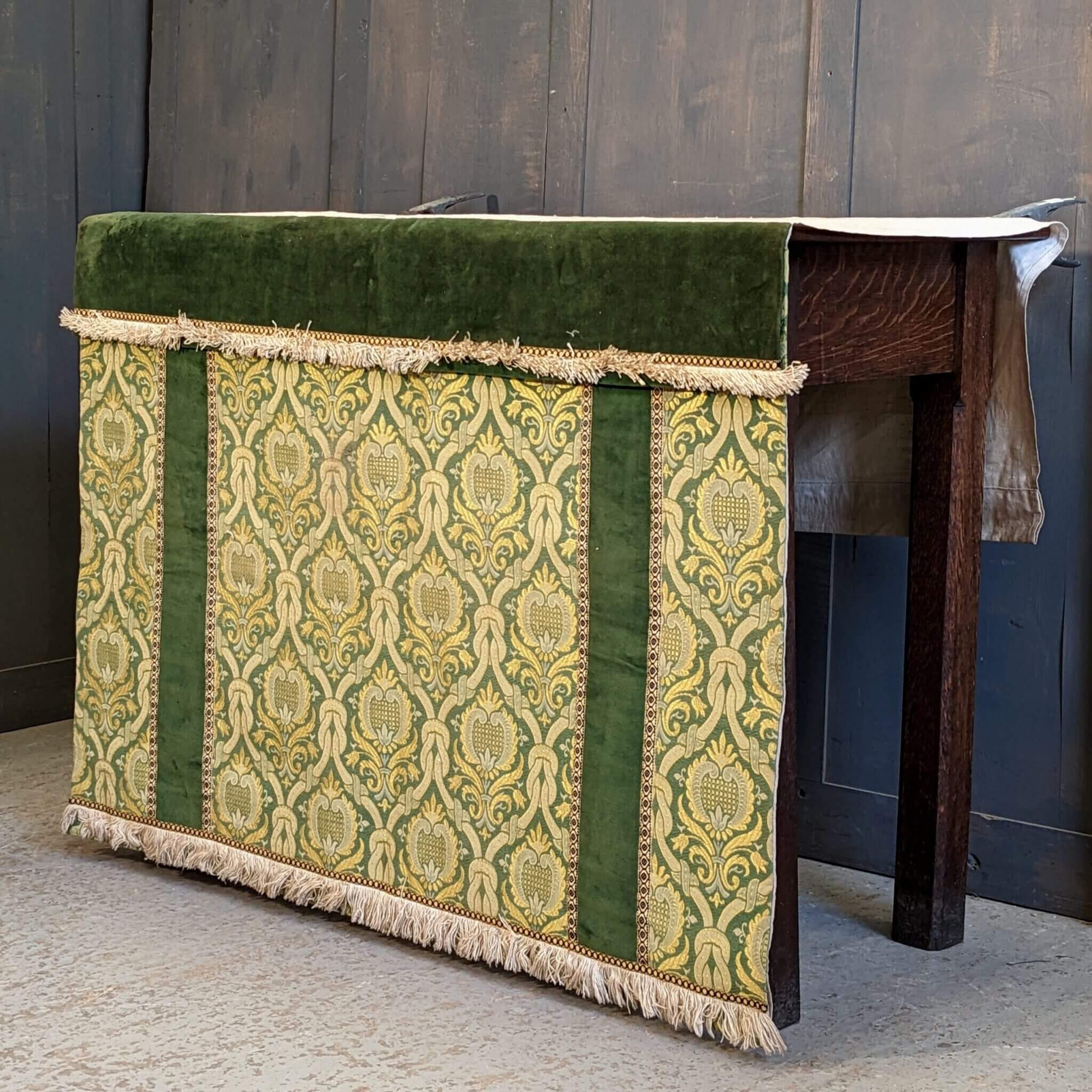 Vintage Green Wippell Linen & Silk Damask Small Altar Frontal Cloth ...