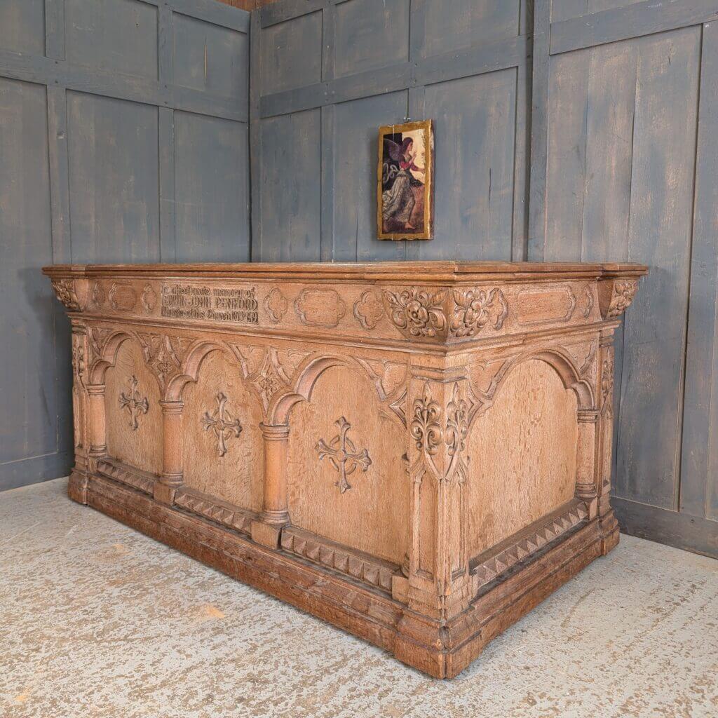 Very Good Quality Carved Antique Gothic Oak Church Altar from Eltham URC
