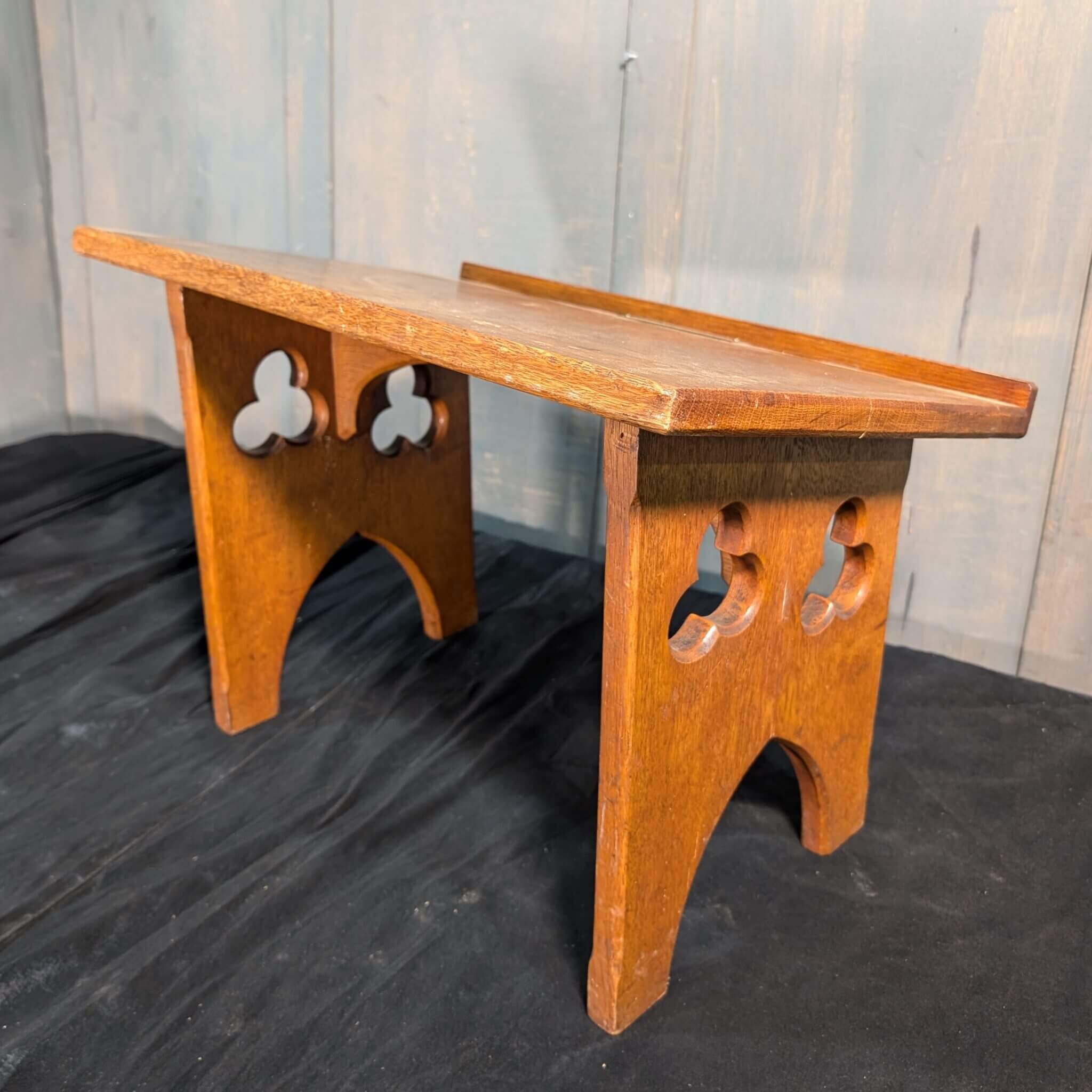 Lecterns, Reading Desks & Missal Stands - Antique Church Furnishings