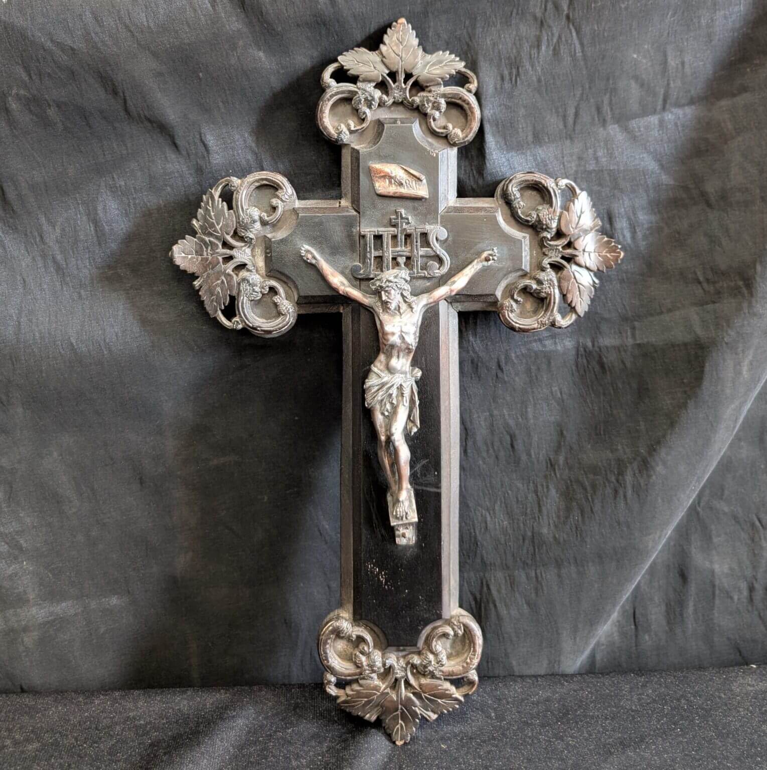 Crosses & Crucifixes - Antique Church Furnishings