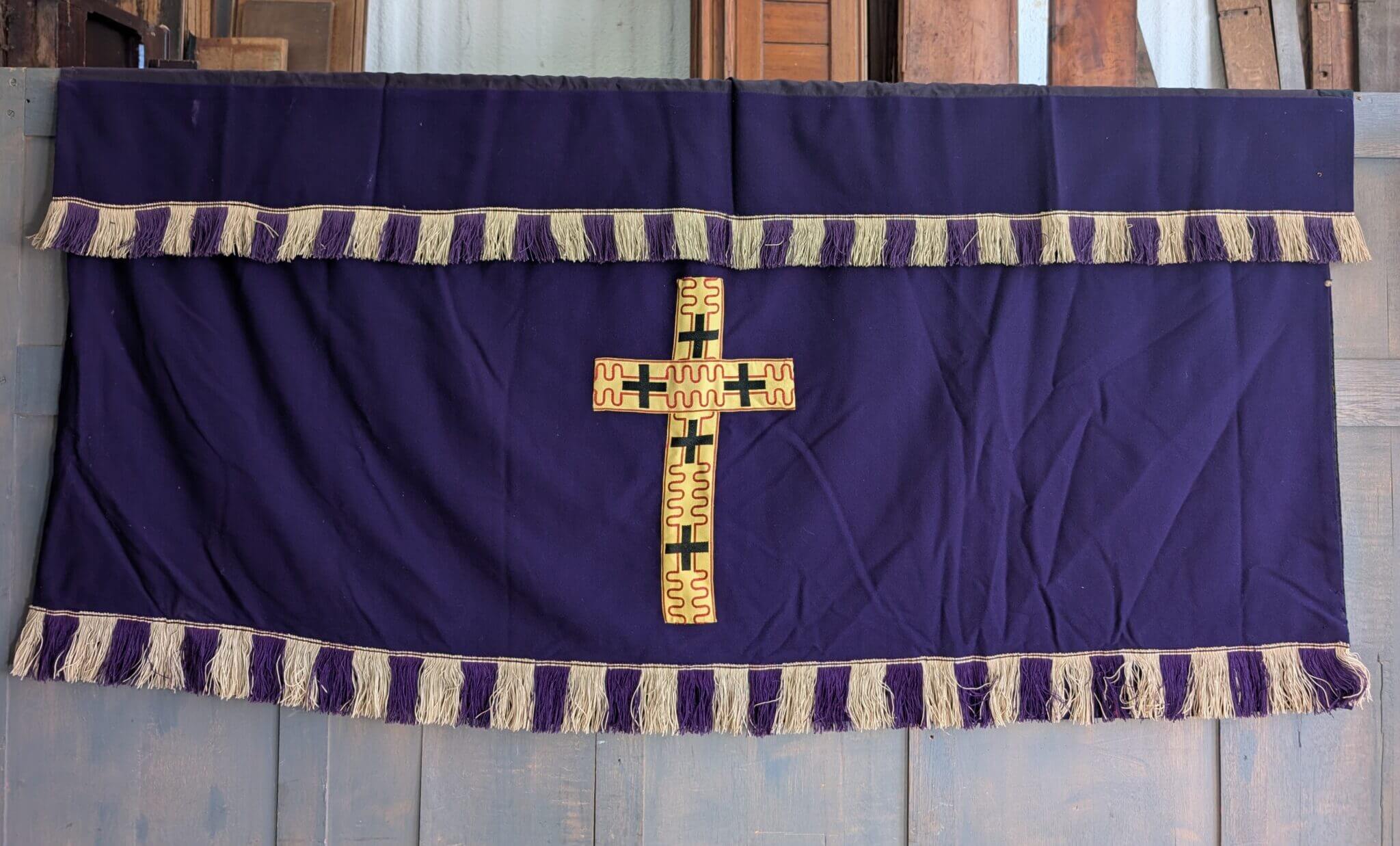 1940's Simple Purple Lectern Frontal With Cross