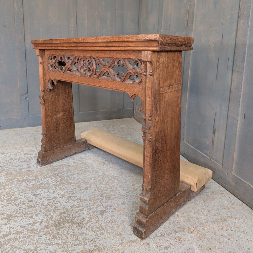 Prayer Desks, Prie Dieux & Kneelers - Antique Church Furnishings