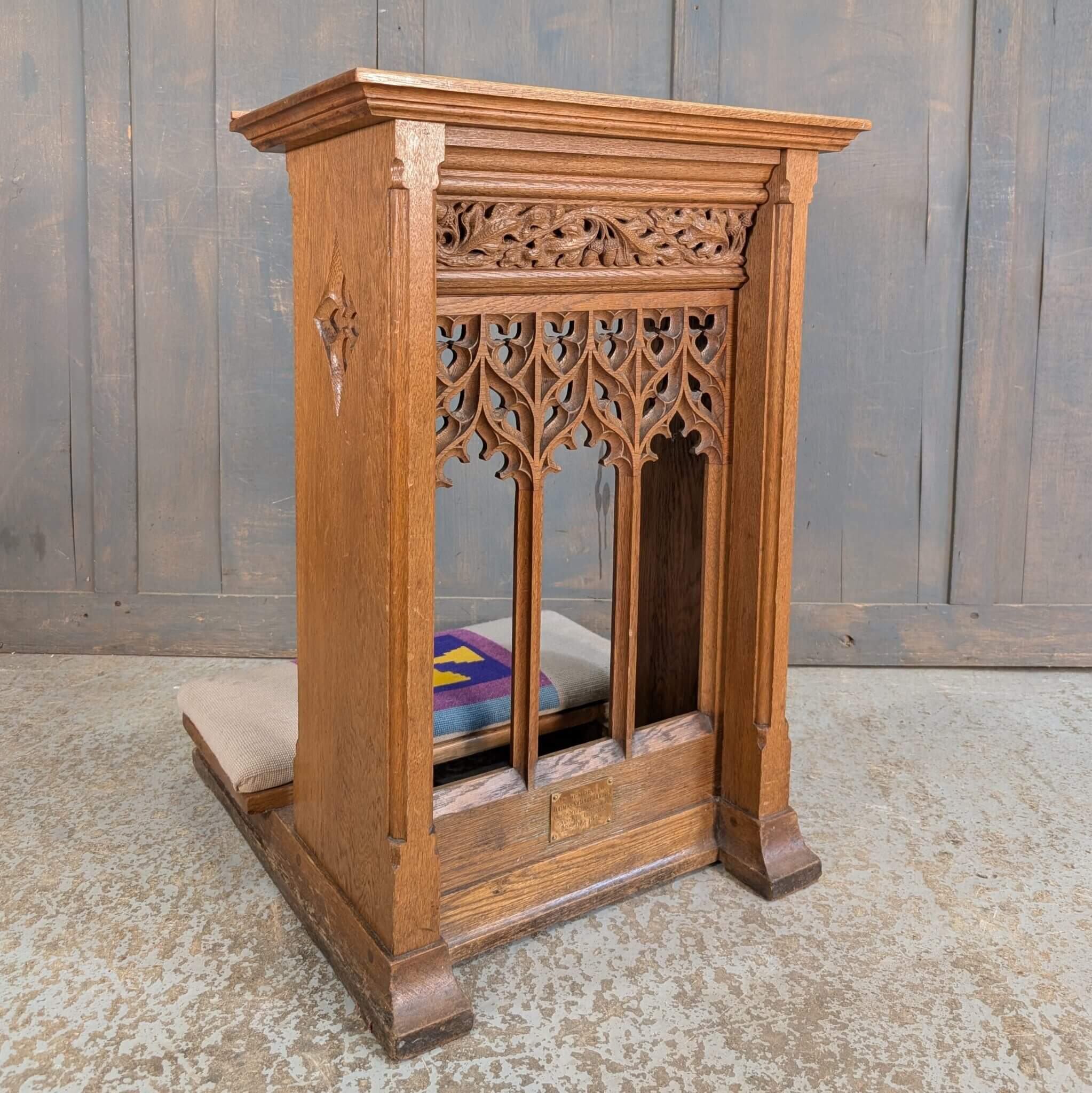 Prayer Desks, Prie Dieux & Kneelers - Antique Church Furnishings